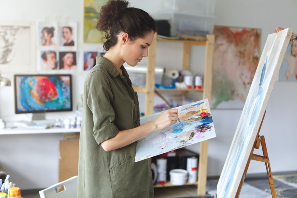 Private Art Classes for Adults in Auckland